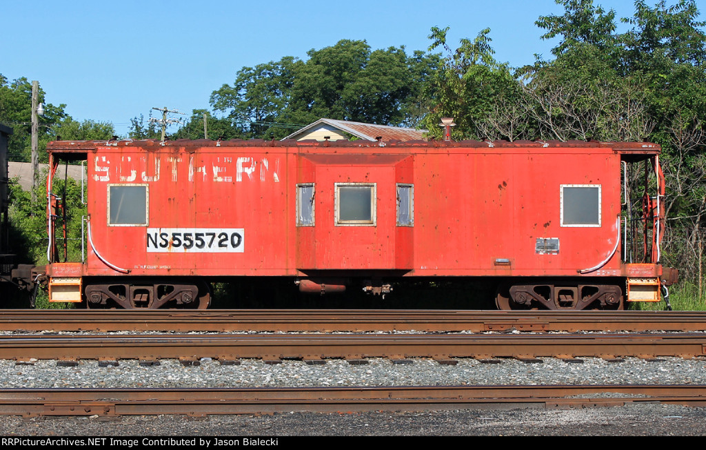 NS Southern Caboose